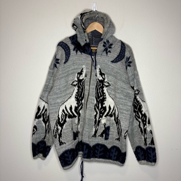 Andres | Sweaters | Vintage Andes Howling Wolf Nature Aop Wool Hoodie ...